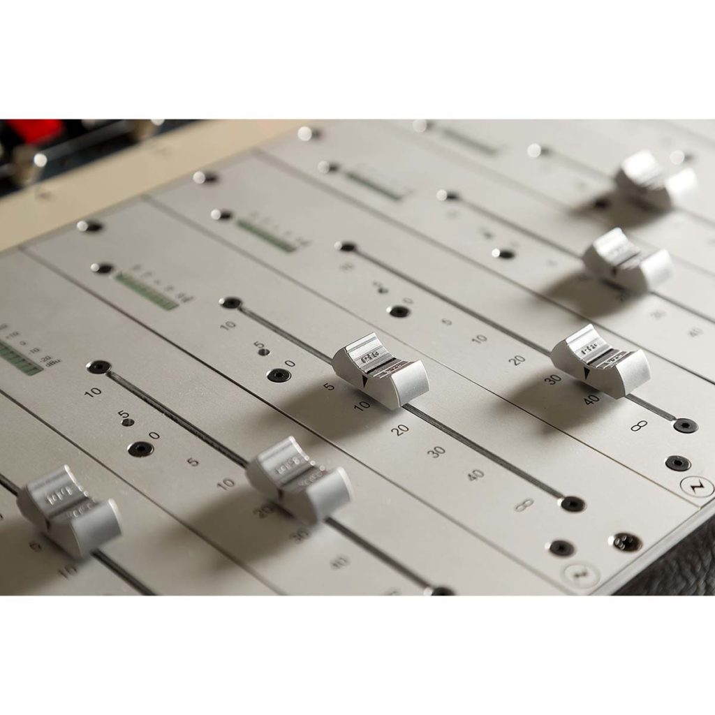 Neve AMS BCM10/2 Mk2 - 32 Channel - AWAVE