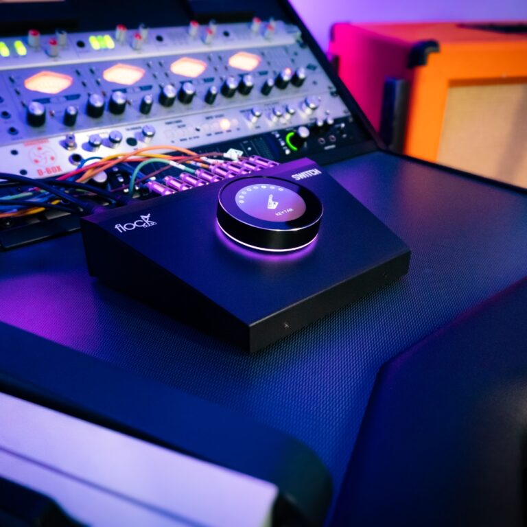 Flock Audio SWITCH - AWAVE