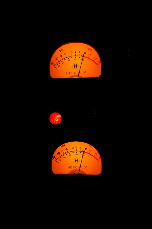 HERCHILD Next Gen Model 670N_2 - AWAVE